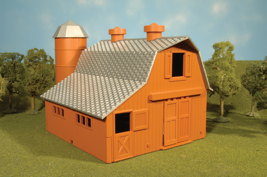 Ho Scale Farm Barns